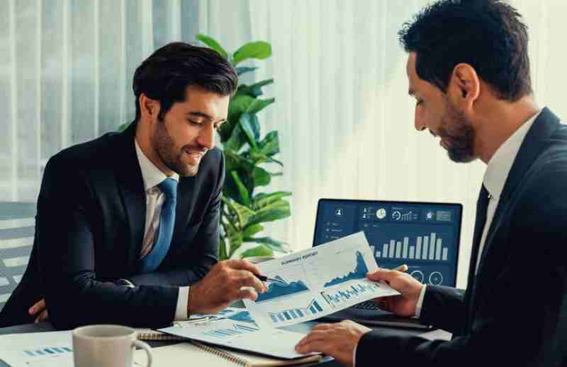 Why Sales Ops Management Is Critical for Mid-Sized Businesses in 2025