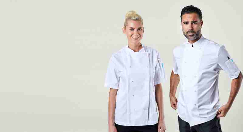 Why Every Culinary Artist Needs the Best Chef Clothes for Peak Performance
